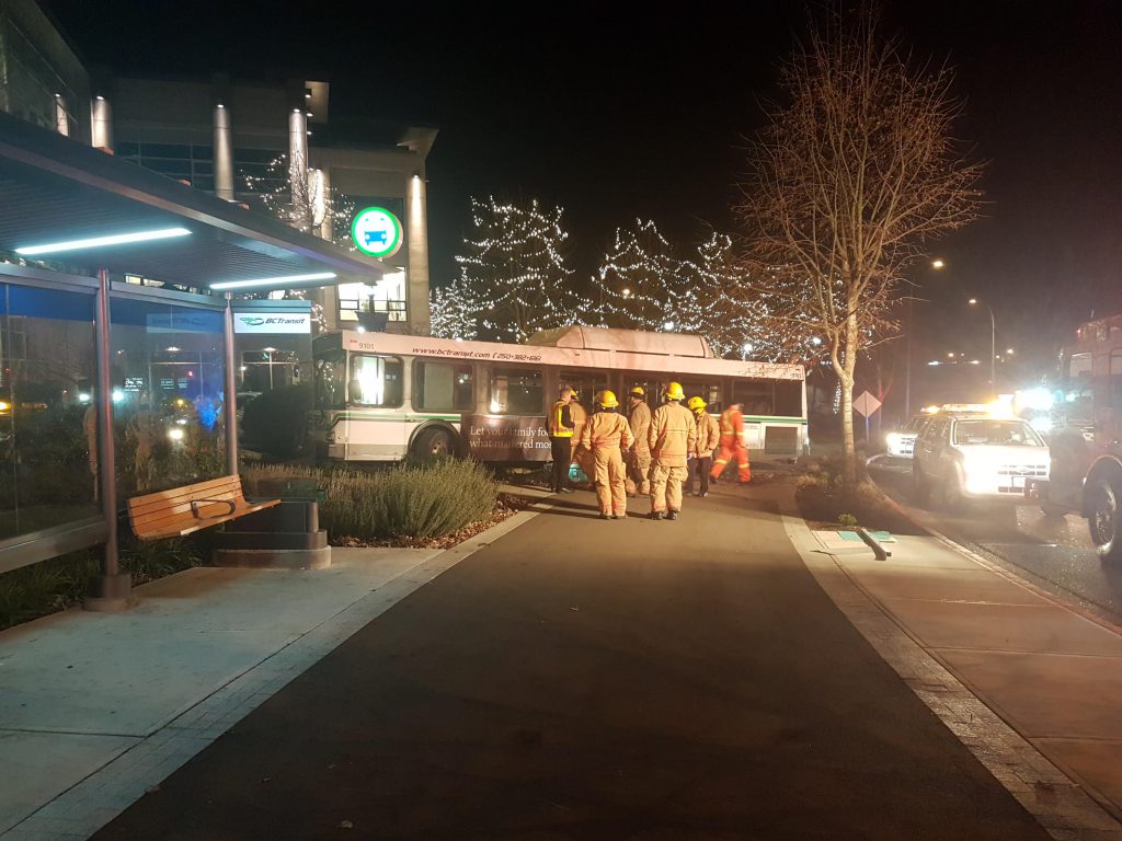 UPDATED WITH VIDEO: One injured in BC Transit bus crash near Uptown ...