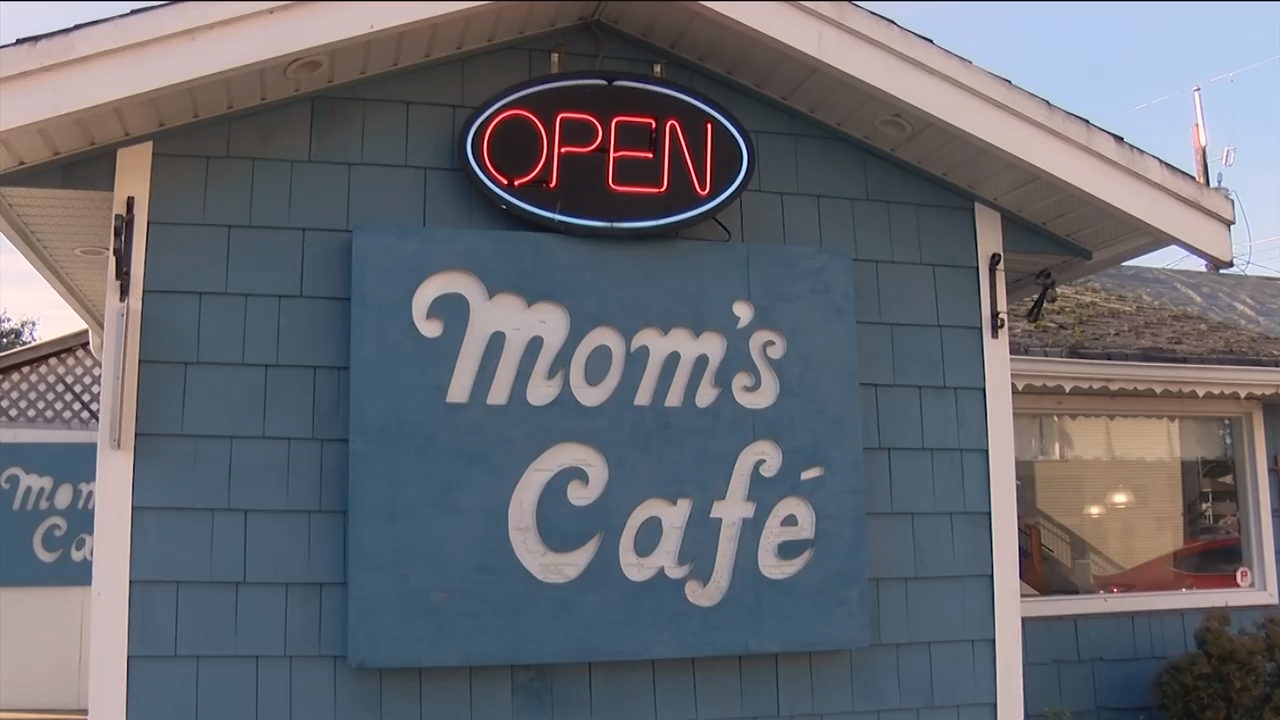 Iconic Mom's Cafe in Sooke up for sale and emotions are mixed