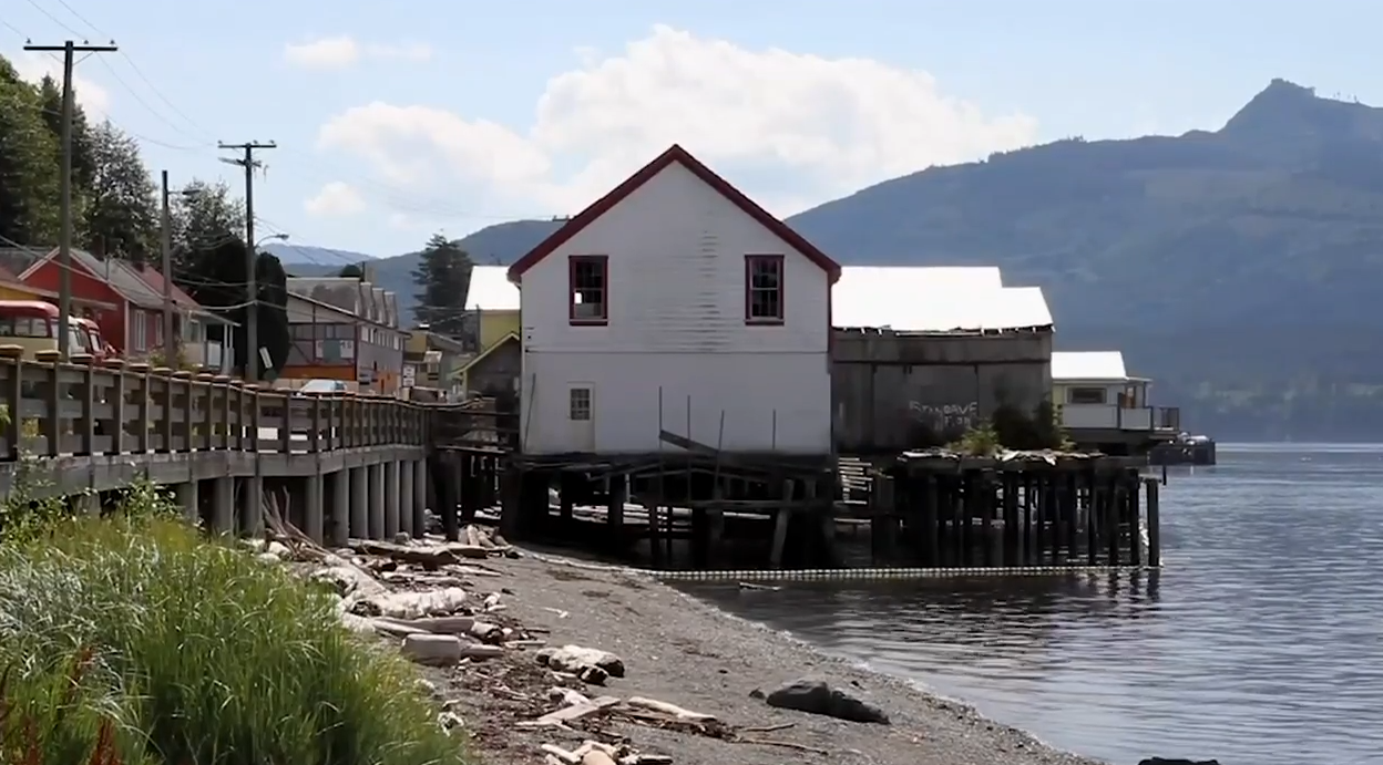 Alert Bay declares state of emergency, installs curfew amid COVID-19