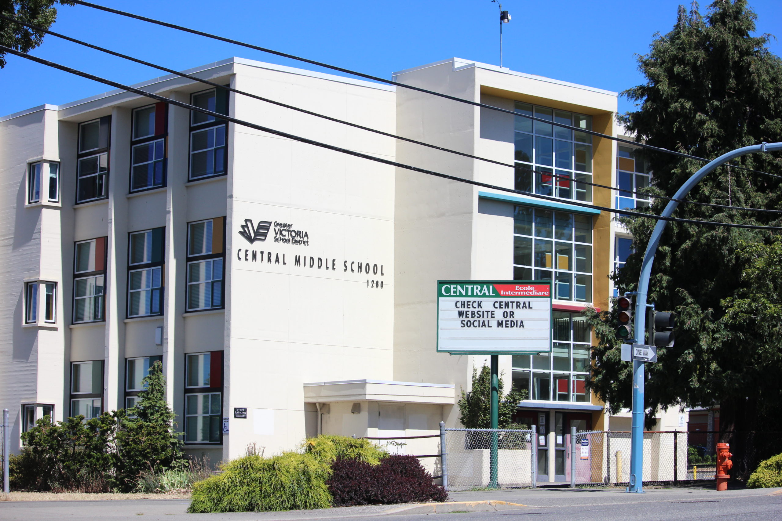 Schools could become COVID's playground if province doesn't act, says ...