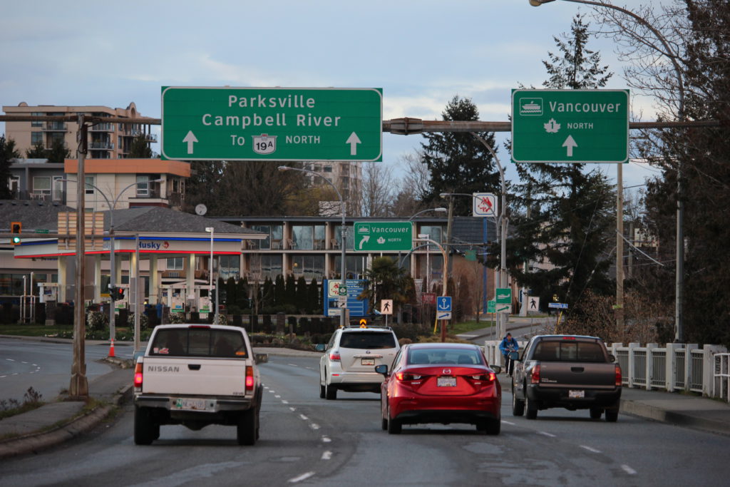 Bi-directional bike lane suggested for busy Nanaimo bridge