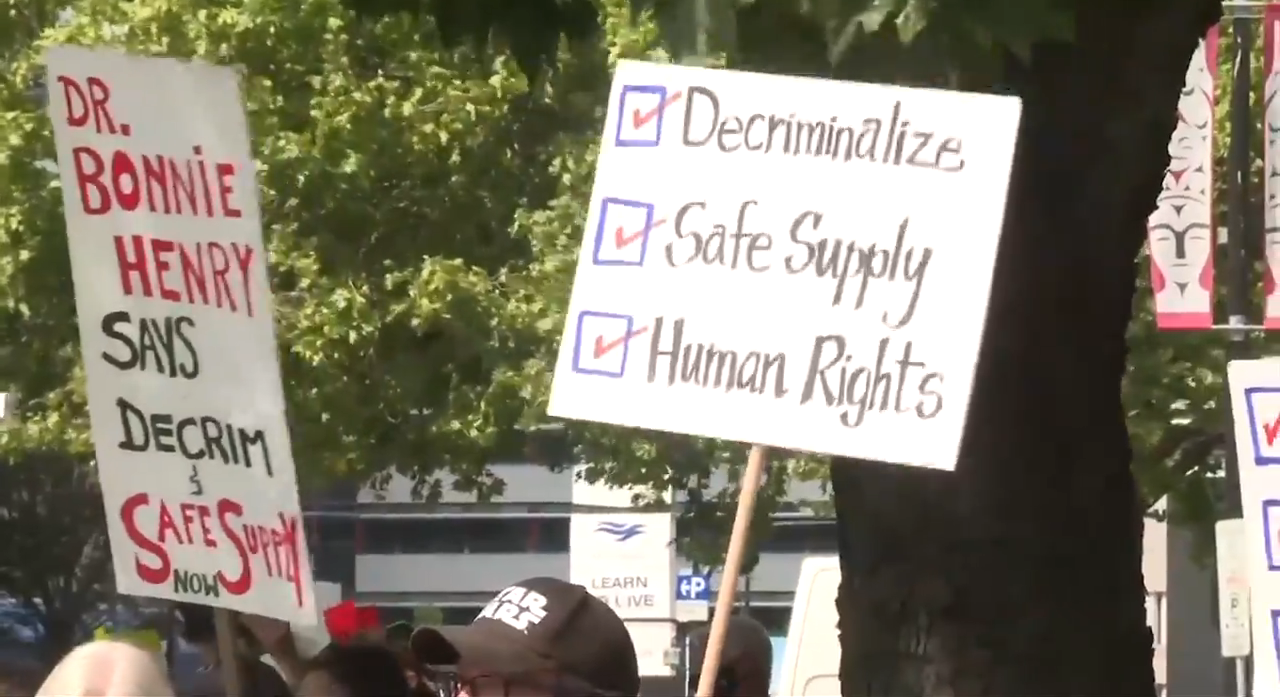 B.C. advocates react as Oregon votes to decriminalize drugs