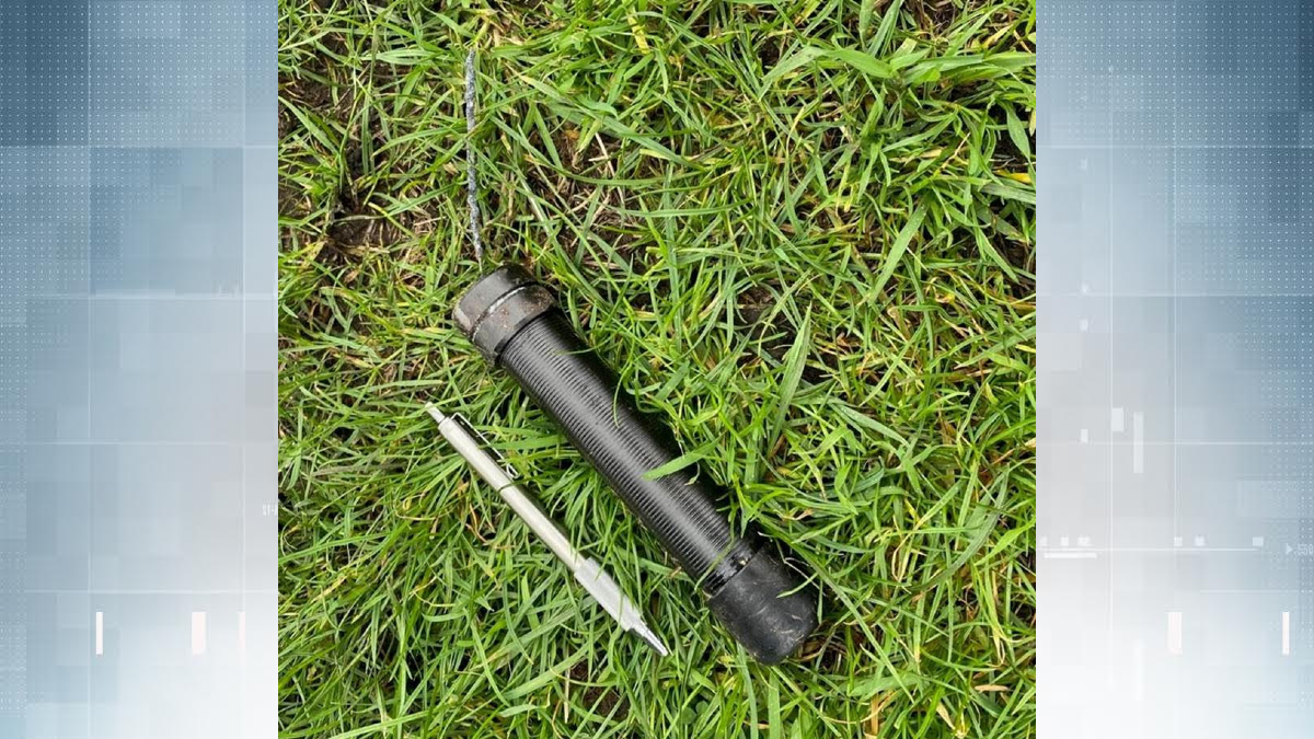 Police remove suspicious device discovered in Victoria's James Bay ...