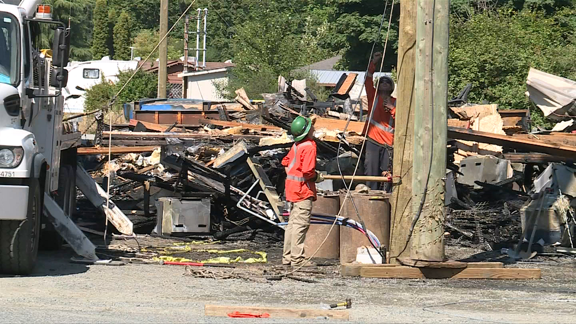 No injuries reported amid Duncan business park fire: RCMP