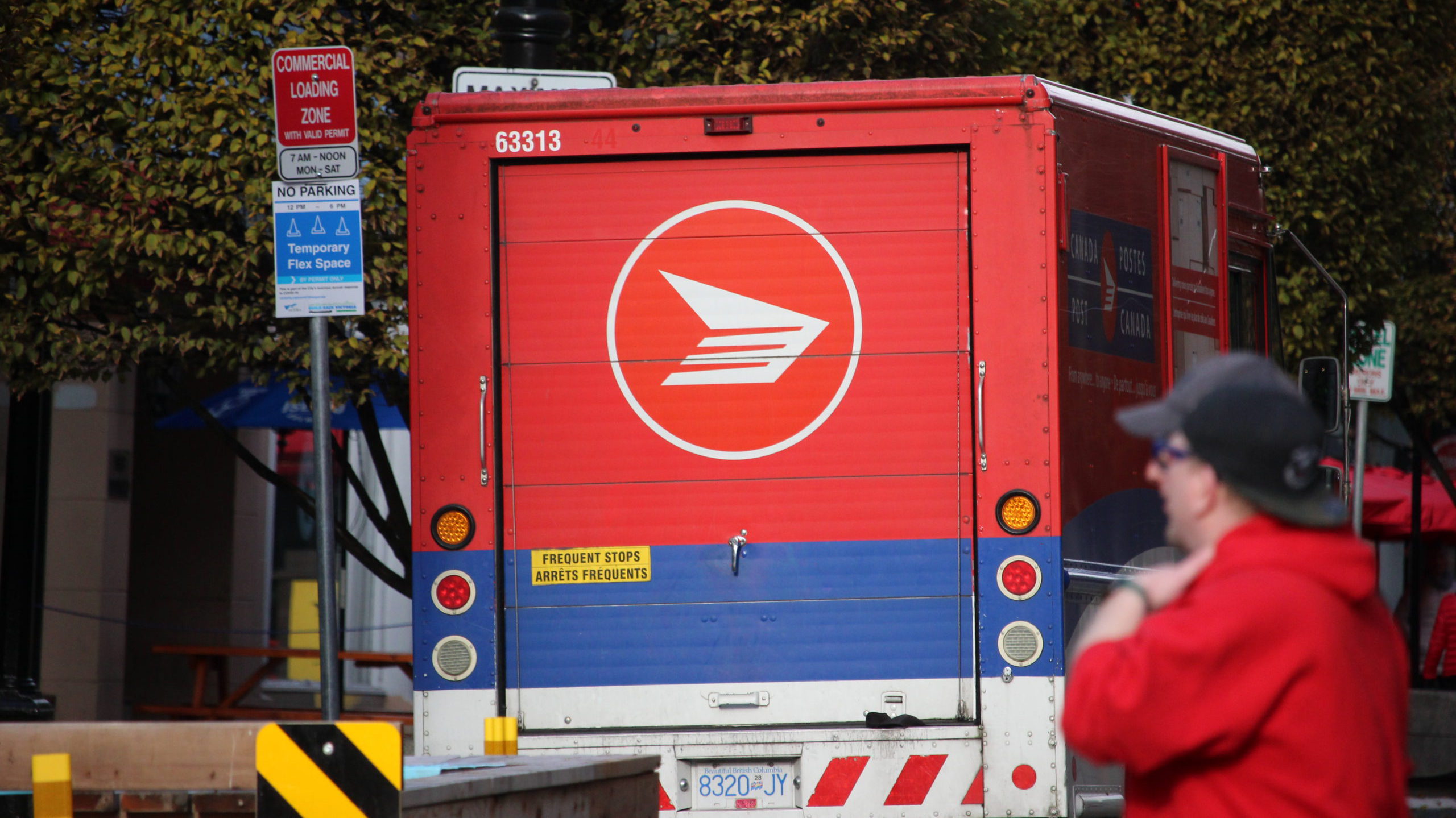 Canada Post warns of delivery delays due to flooding, mudslides in B.C.