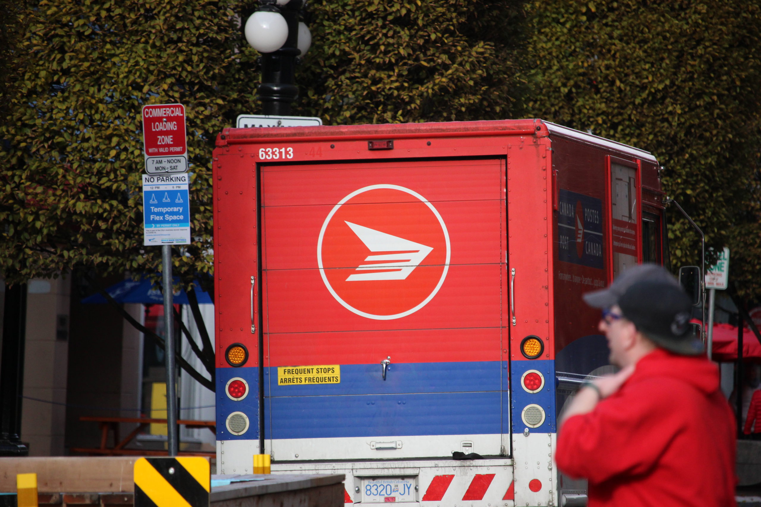 Canada Post warns of delivery delays due to flooding, mudslides in B.C.
