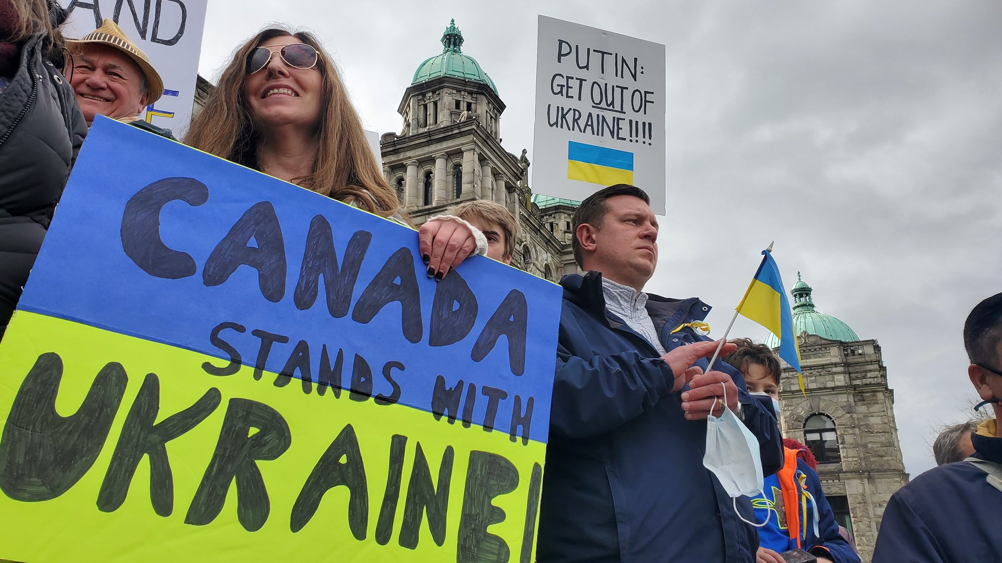 Stand with Ukraine rally to be held Sunday in Victoria