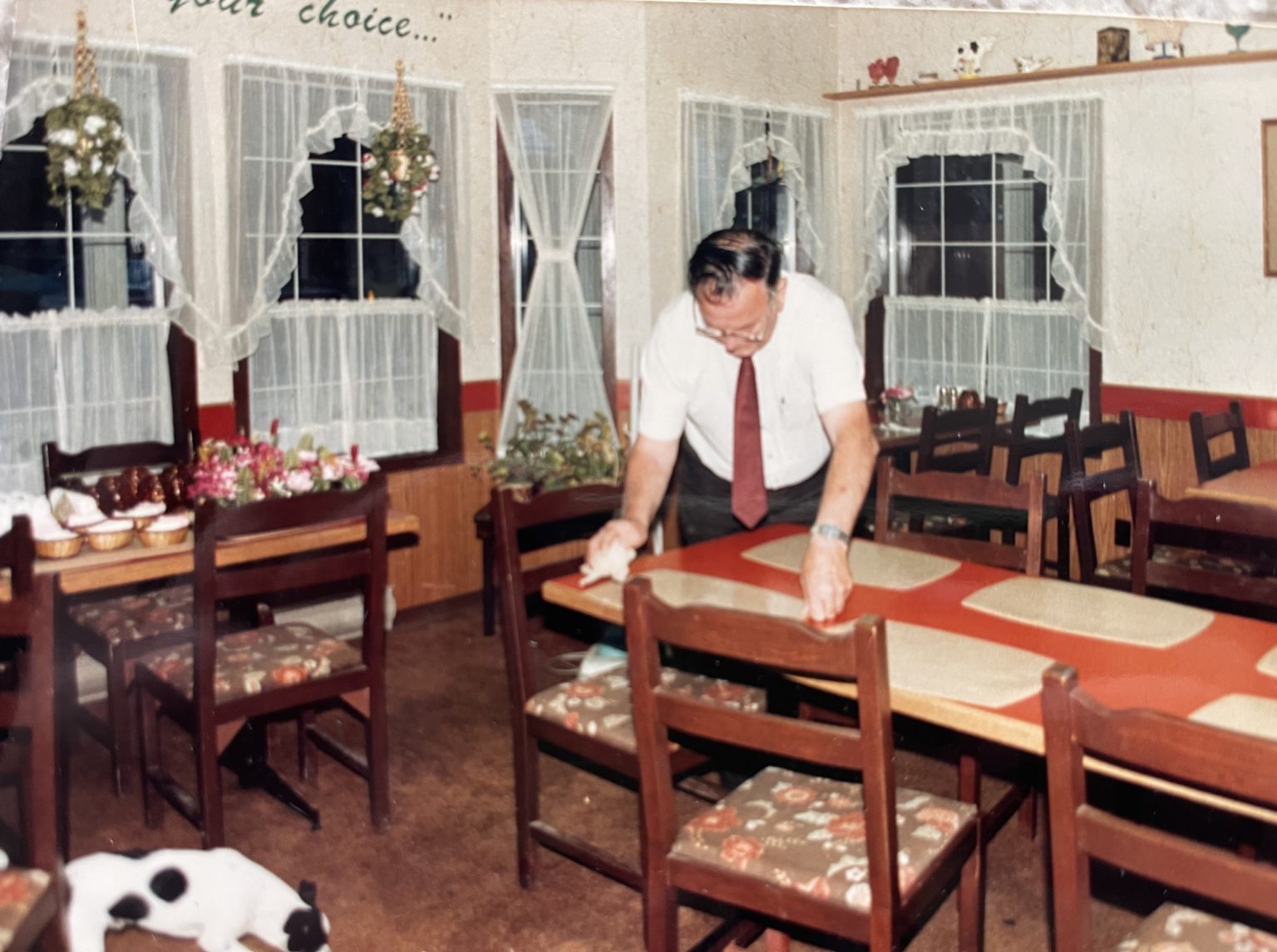 'They've become family': Metchosin restaurant owner marks 35 years in ...