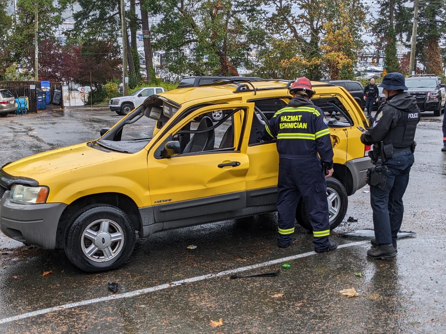 Vehicle explodes at marina parking lot in Brentwood Bay