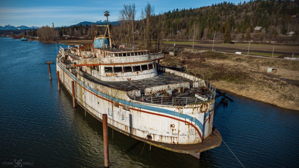 Photographer captures 'amazing' images of now-derelict Queen of Sidney ...