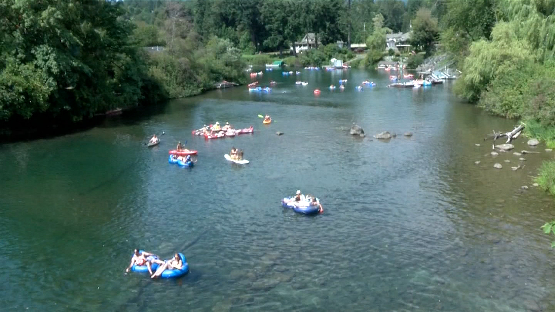 'Don't come tubing this long weekend,' Lake Cowichan warns