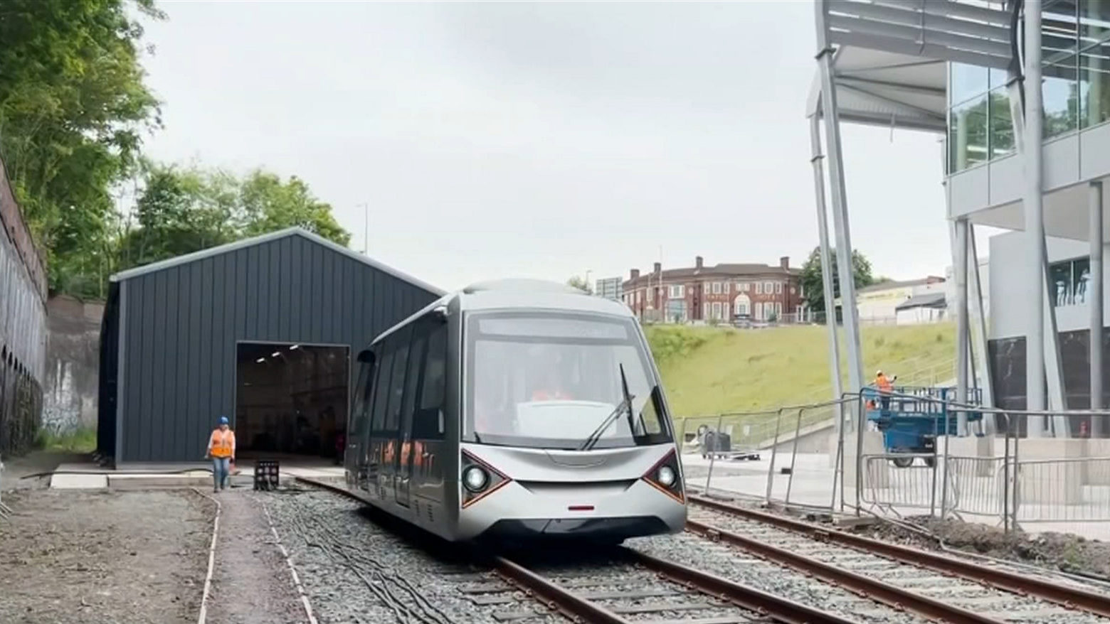 Entrepreneur drumming up support for ultra-light rail in CRD